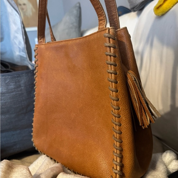 Yves Saint Laurent | Bags | Gorgeous Ysl Vintage Tan Leather Tote ...